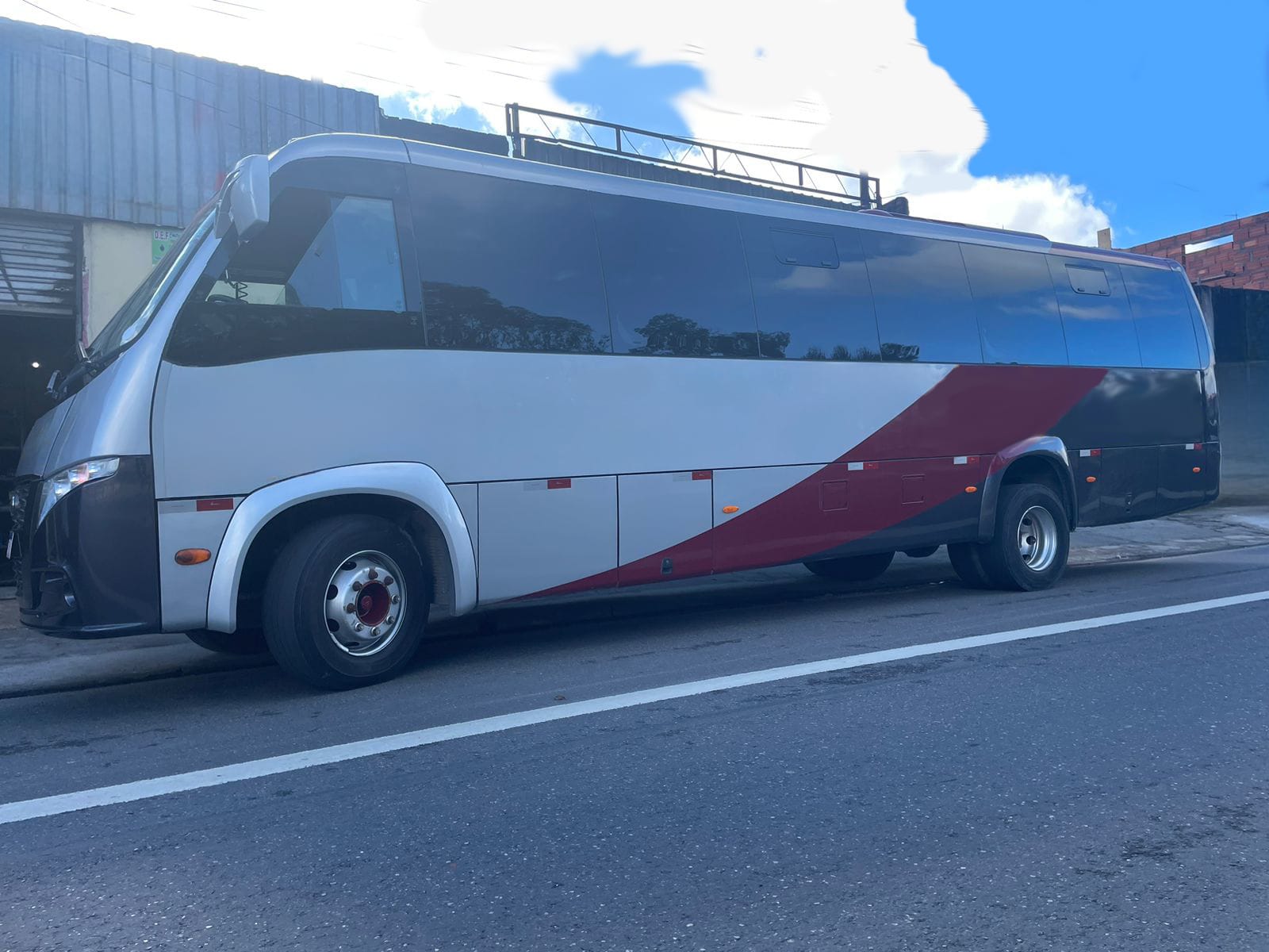 VOLARE FLY 10 ANO 2020/2020 | AGRALE FLY 10 | 34 + 01 LUGARES ...