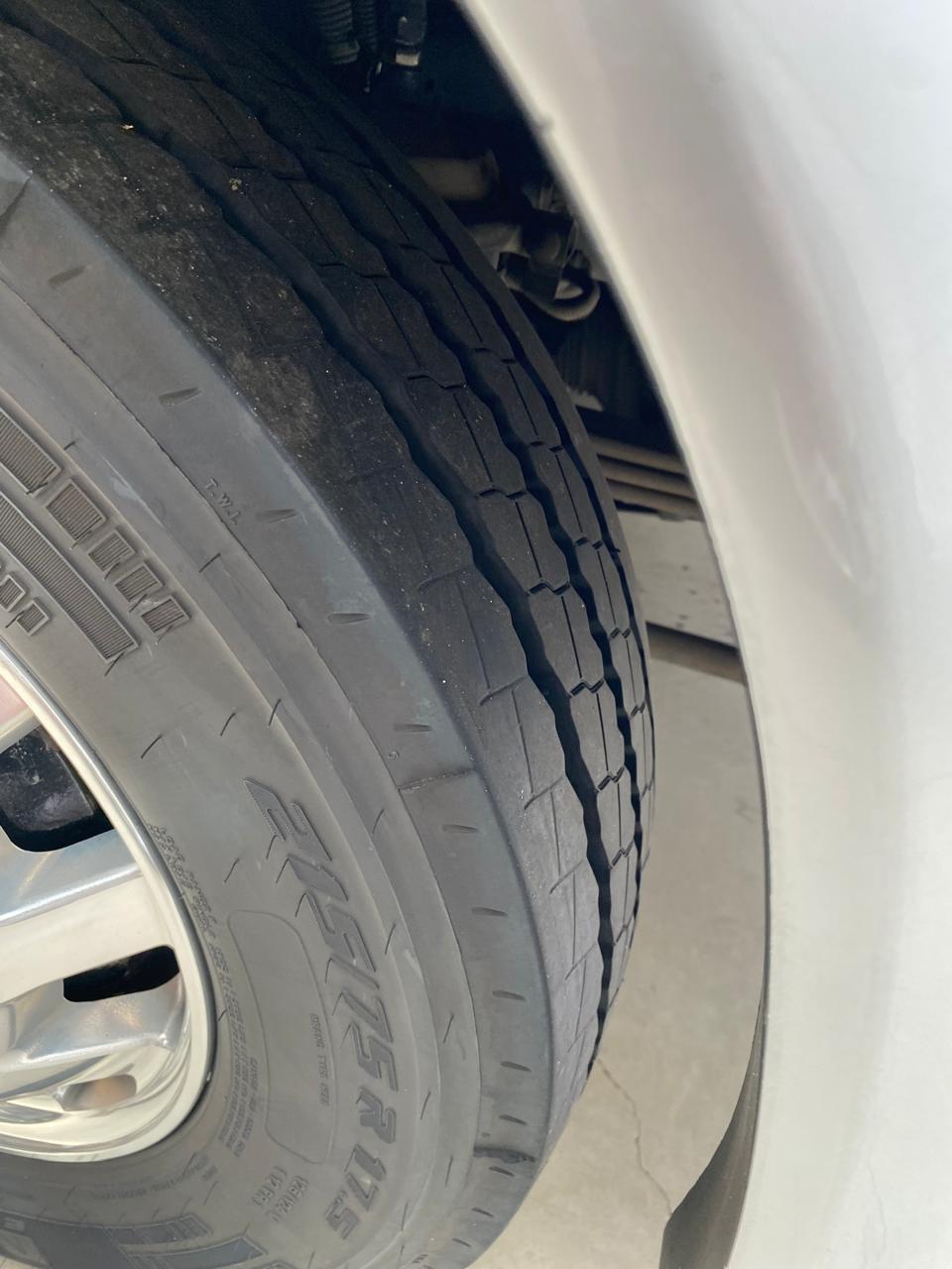 MPOLO VOLARE FLY 9 ANO 2019/2020 | CHASSI VOLARE FLY 9 POTÊNCIA 162 CV | 30 LUGARES EXECUTIVA ...